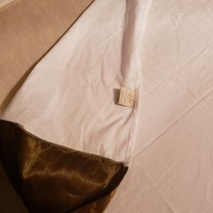 Lenox | Bedding | Lenox Queen Size Comforter | Poshmark